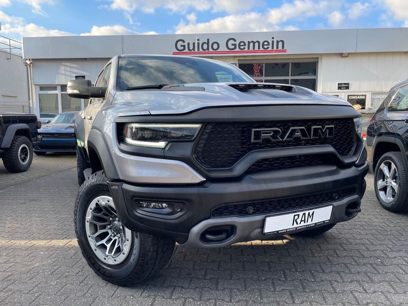 Dodge RAM 1500 TRX Crew Cab 6.2l V8 gebraucht kaufen in Krefeld - Int ...